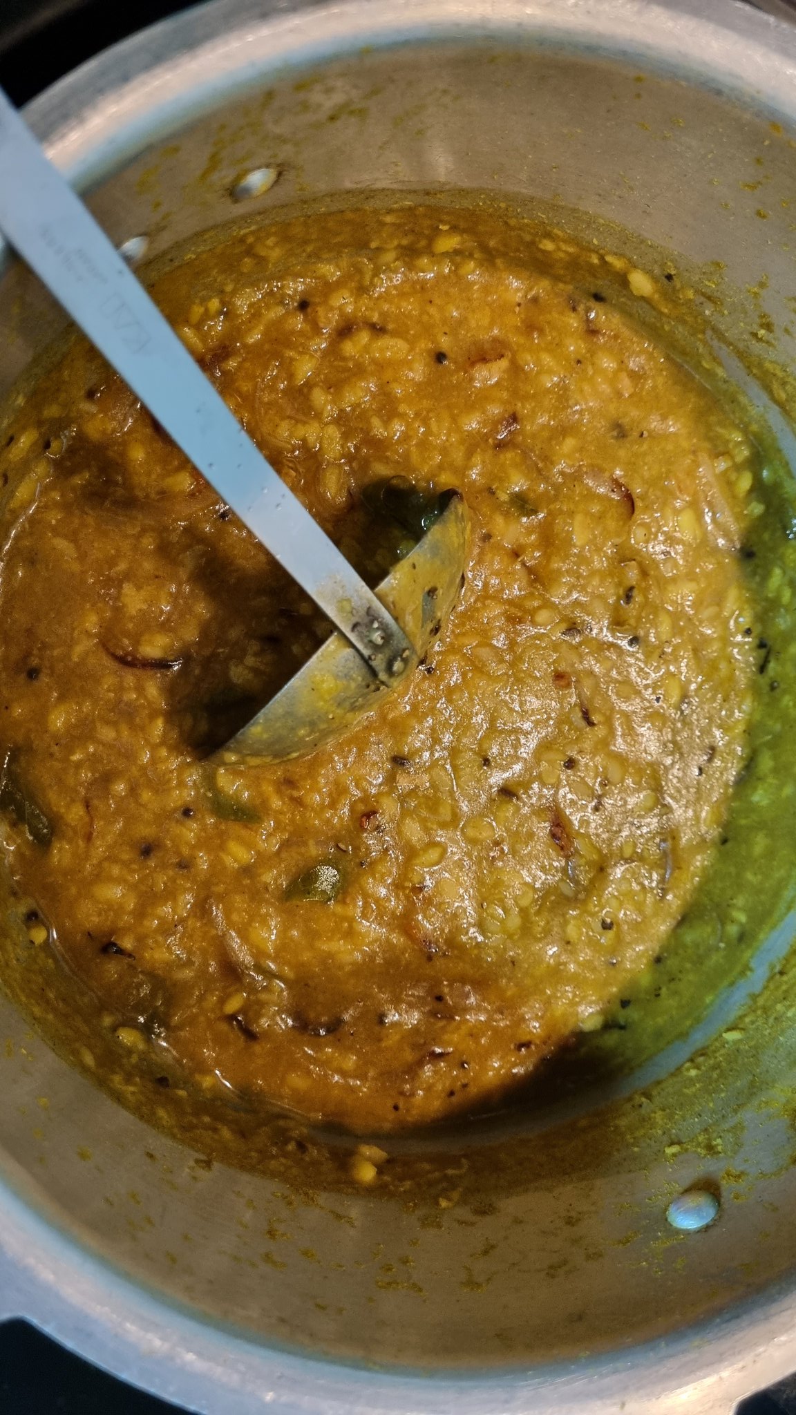 Airplanetalk on Twitter: "I cooked a dhal really fast with onions, garlic, ginger, all the usual ...