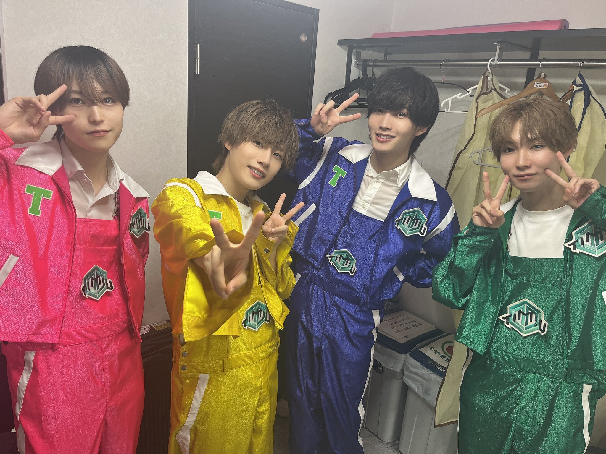 【公式】Tim&U🧩 on Twitter: "本日は"CoLoN: × Tim&U 2man LIVE " へお越しいただきありがとうございました★ 明日のてぃむは...久しぶりの単独公演🪽 ...