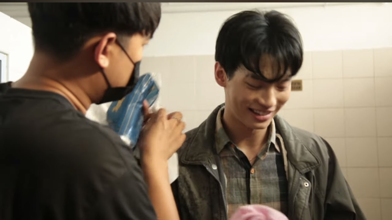 Winmetawin.Official on Twitter: "น้องพริกขิงบอกว่า พี่วินและอาจินมีความคล้ายกันคือ “ความโก๊ะ” 😂 ...