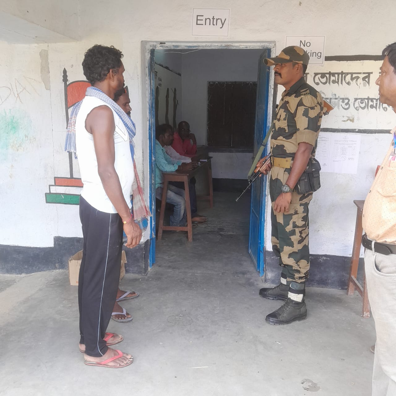 BSF_SOUTH BENGAL: KOLKATA on Twitter: "Troops of @BSF_SOUTHBENGAL relentless commitment to ...