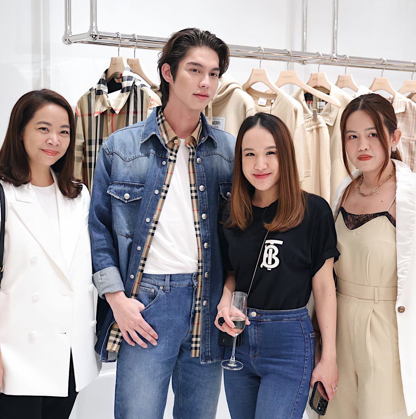 on Twitter: "📌 https://t.co/msOefYE9g8 cr. bassykornthip BBR x Bright #BurberryxBright #Burberry ...