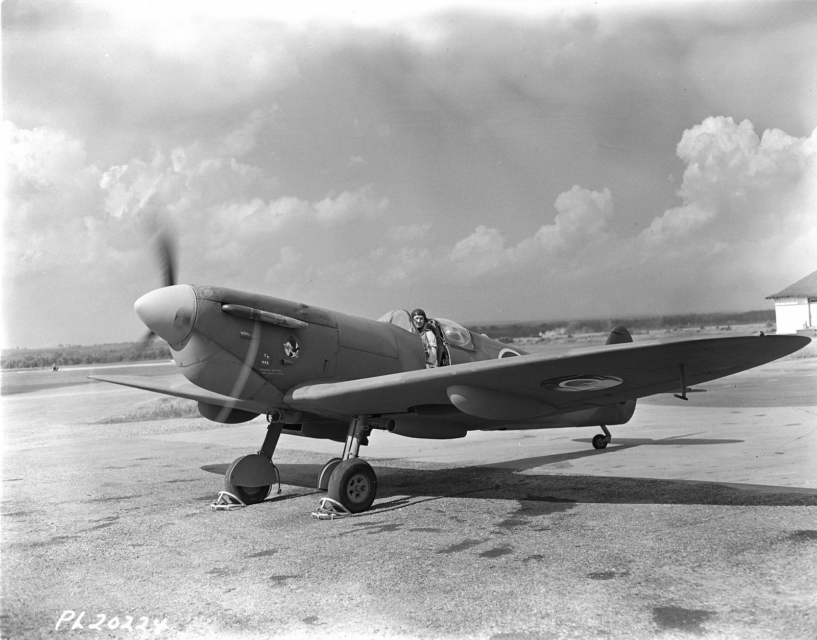 Ron Eisele on Twitter: "9 July 1945. A RCAF Supermarine Spitfire F.1a (X4492) from Rivers ...
