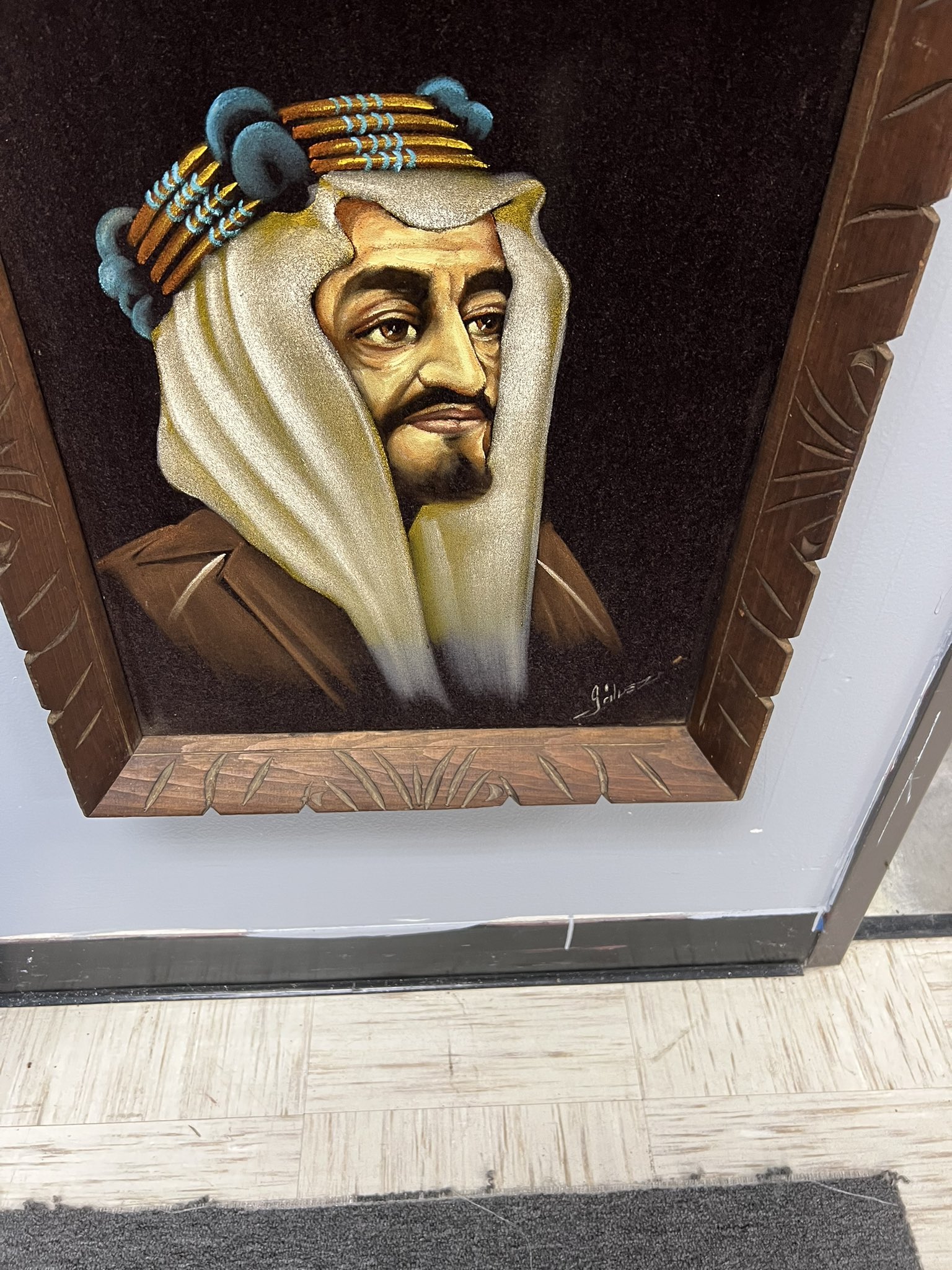 Gina Levy on Twitter: "Do you think he’ll autograph this for me? https://t.co/g7dyQ1bCZw" / Twitter