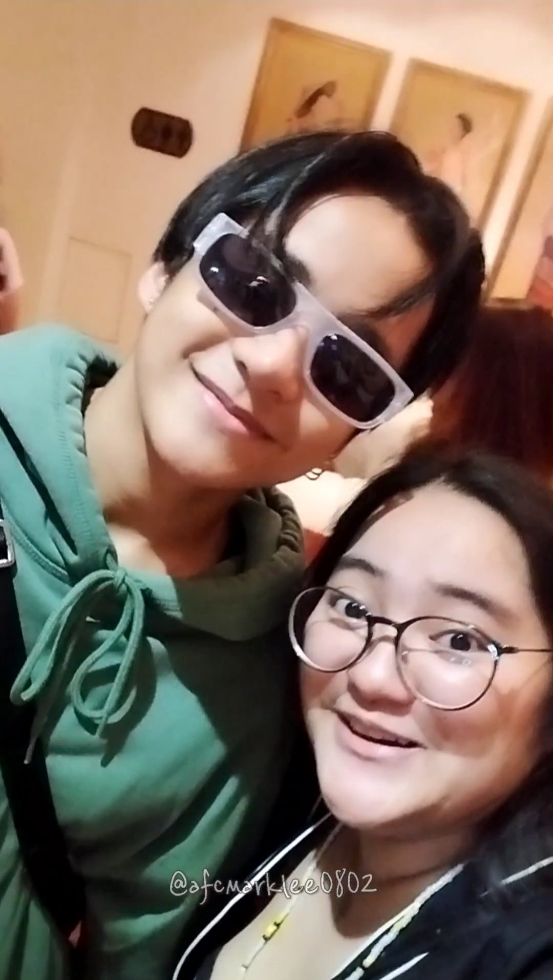 Annika saw ALAMAT! on Twitter: "LAPAG KO NGA PICTURE KO WITH KUYA TOMAS 😭 Ang haggard at ang ...