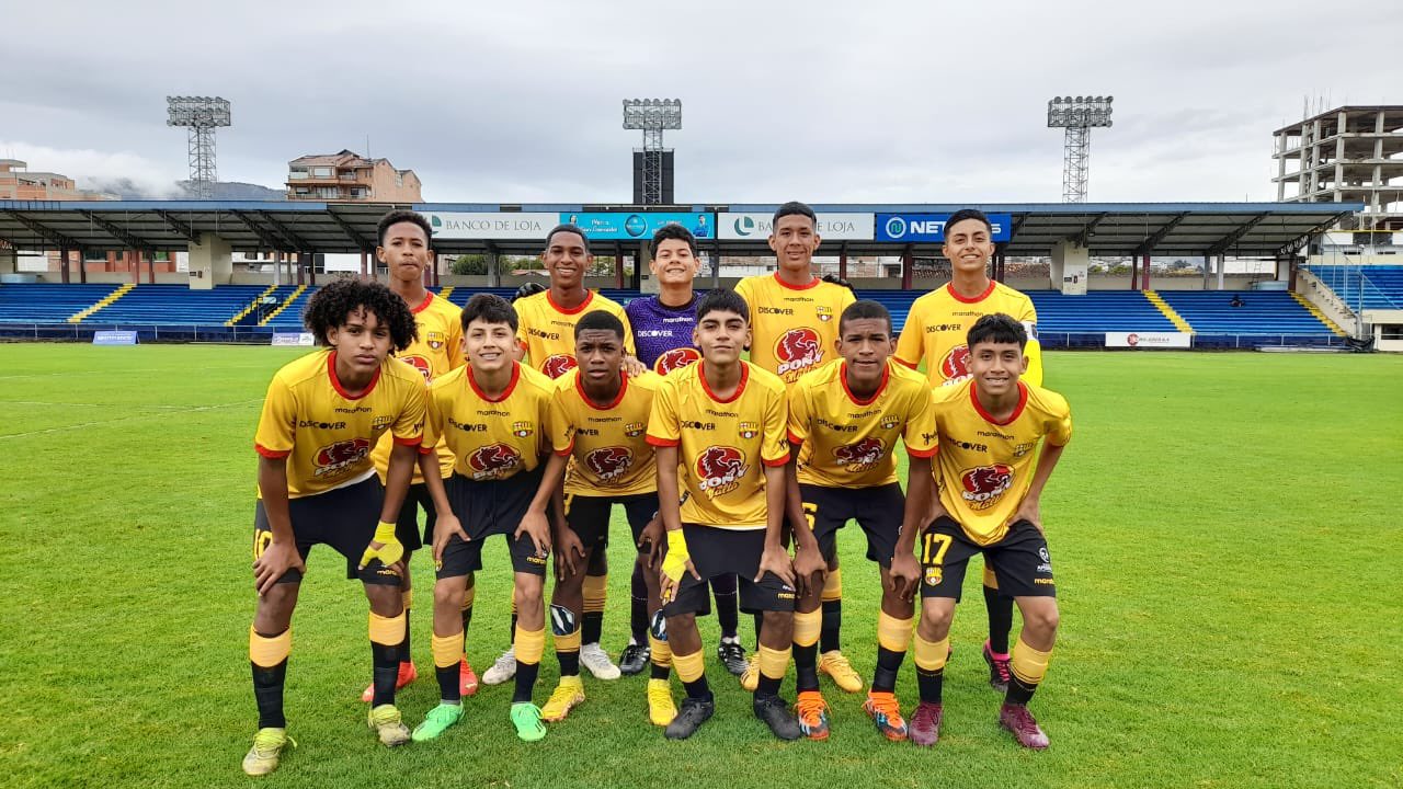 Formativas BSC on Twitter: "¡Victoria de visita! ⚽️💪 Sub 15| #LibertadvsBSC 1-6 https://t.co ...