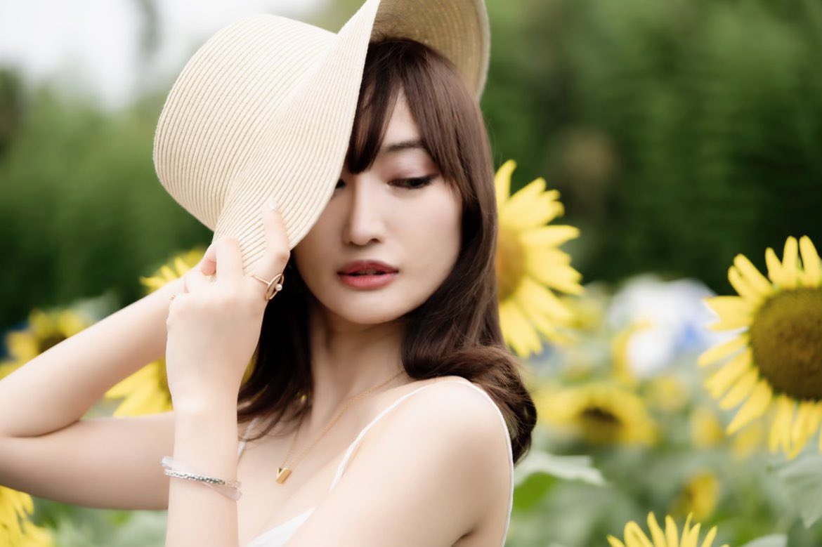 日高 蘭(Hidaka Ran) on Twitter: "おはよう〜！🌻 https://t.co/YNEa2omo2P" / Twitter