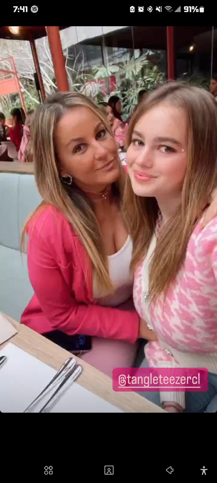 Gorgeusbabesbound On Twitter How Would You Capture These Cute Mom And