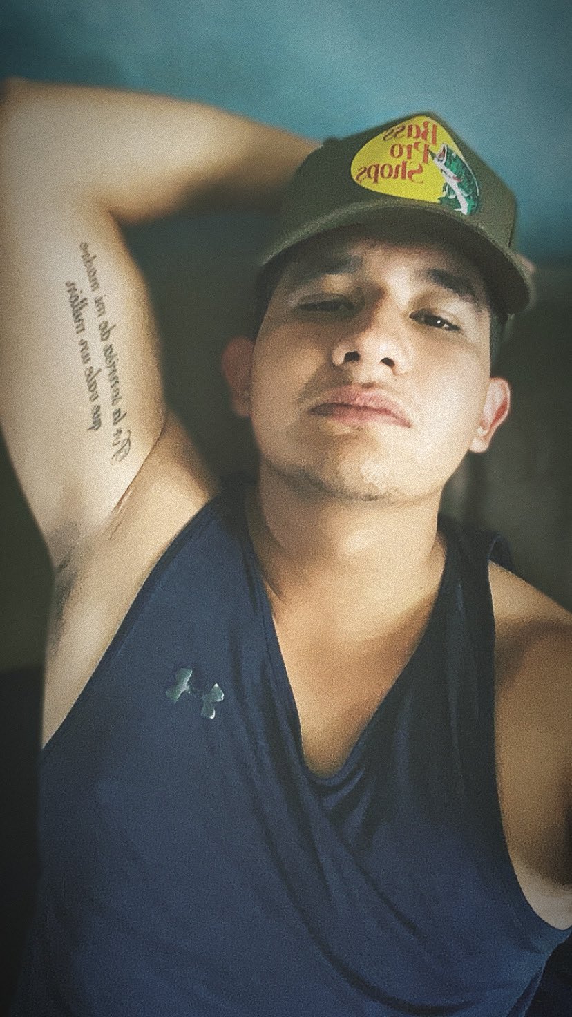 M.R on Twitter: "Colab? https://t.co/qdveJPnmPZ" / Twitter