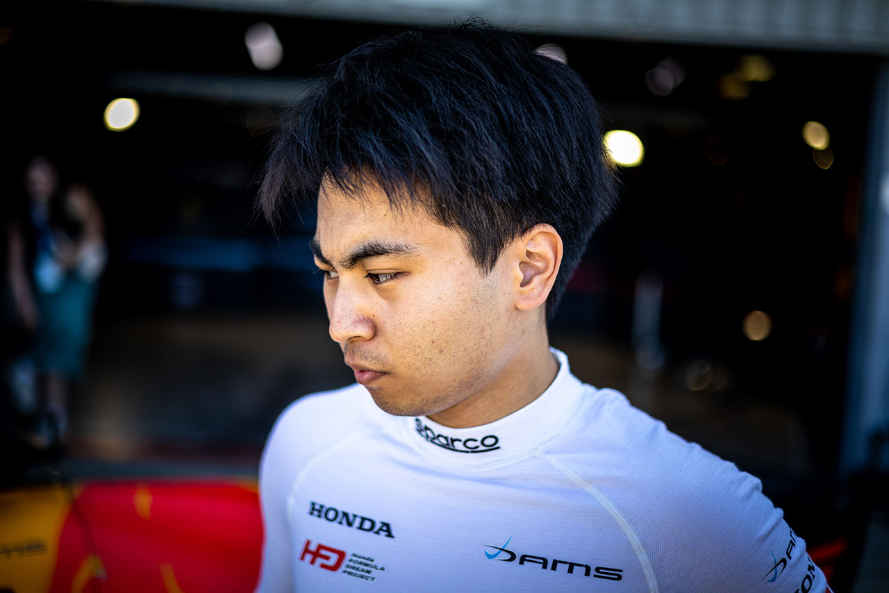 autosport web/オートスポーツweb on Twitter: "岩佐歩夢「単純なエア抜きをしていなかった」チームのミスでレースを失う／FIA F2第9戦レース1 https://t ...