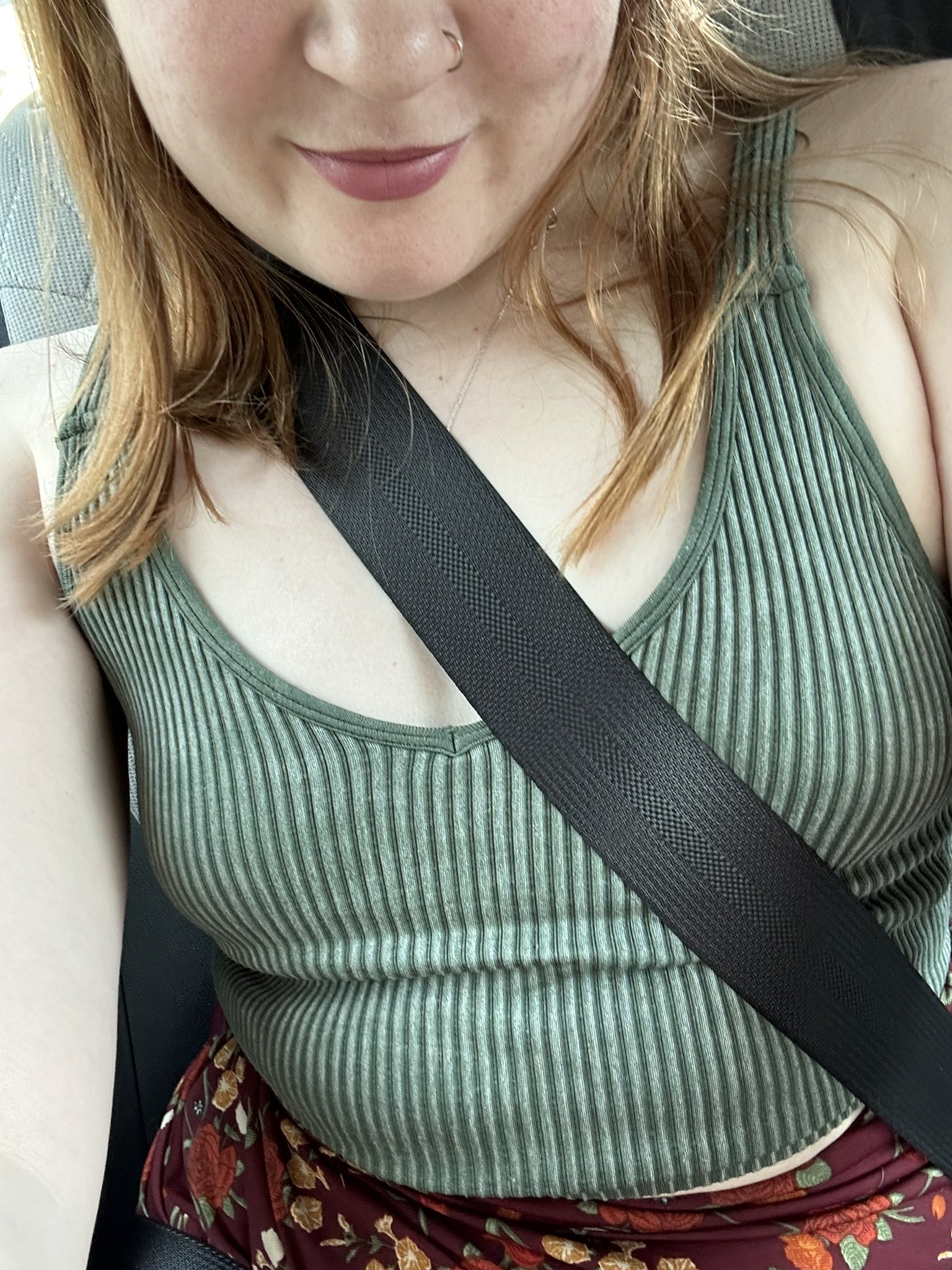 Goddess Dahlia on Twitter: "In an Uber headed to a music show. Who is reimbursing me for the ...