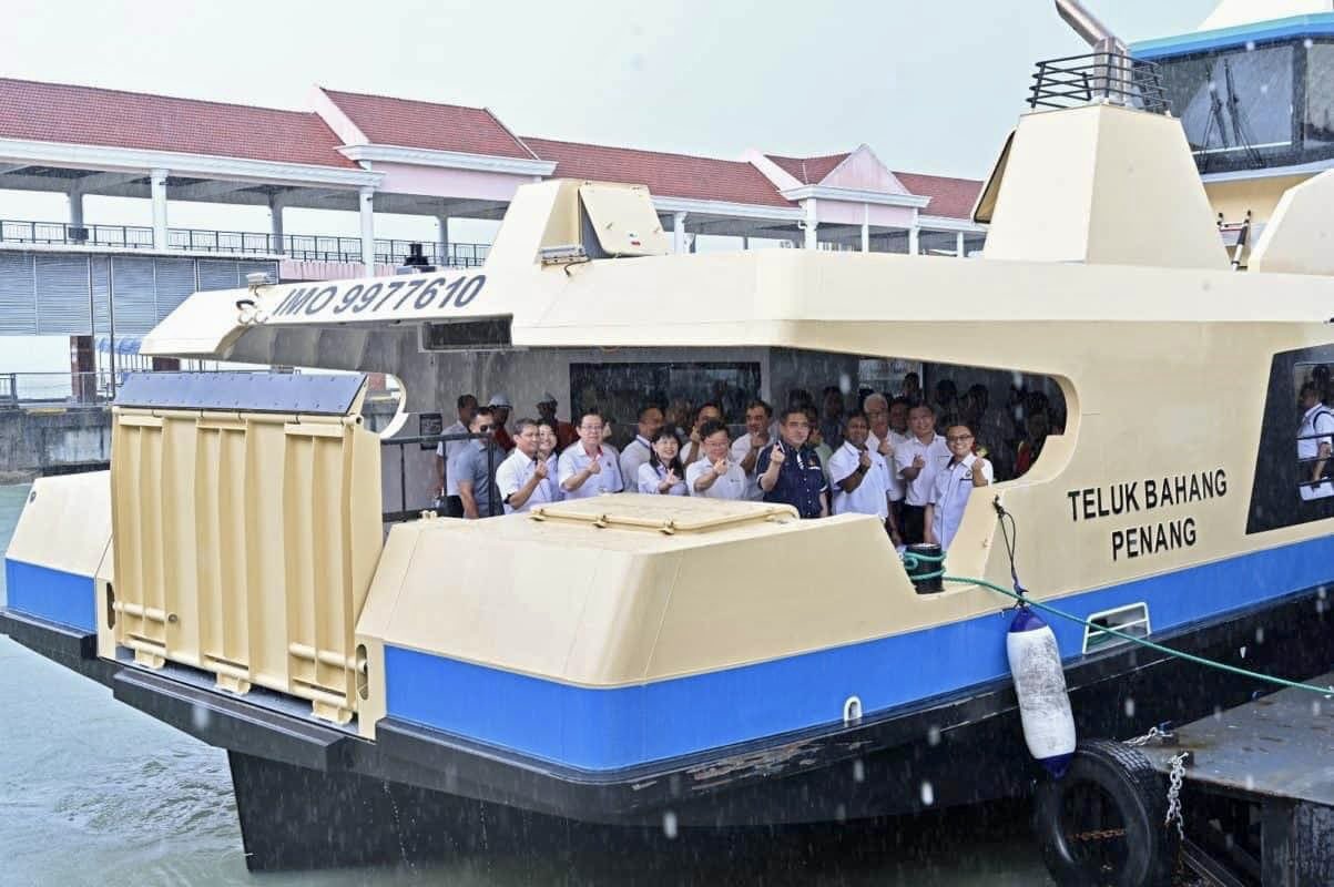 Lim Guan Eng on Twitter: "Feri katamaran mula beroperasi pada 7 Ogos, tambang percuma selama ...