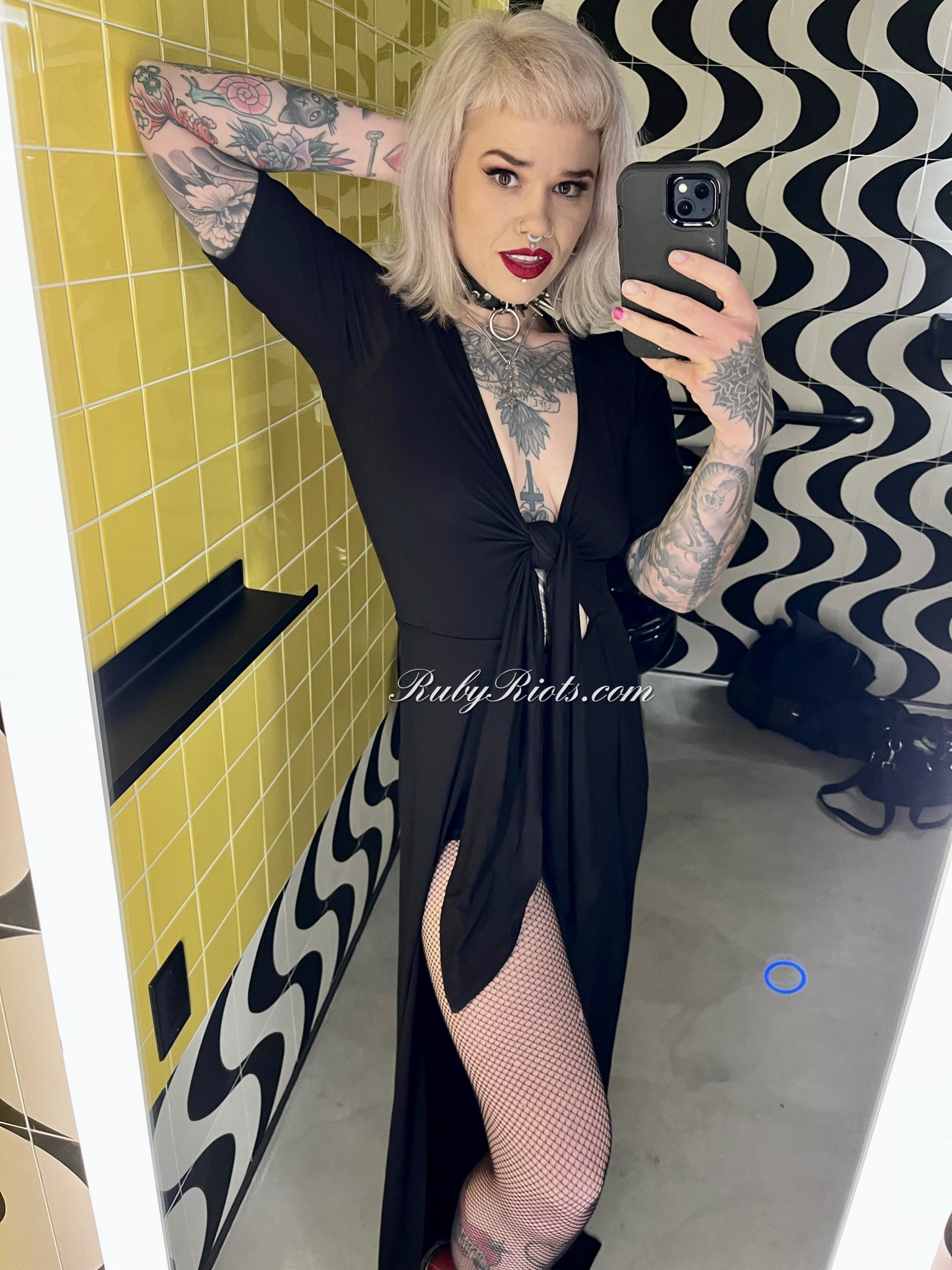 𝕸𝖎𝖘𝖙𝖗𝖊𝖘𝖘 𝕽𝖚𝖇𝖞 𝕽𝖎ø𝖙𝖘 /// LA 7/20-24 on Twitter: "I love how switchy I am inside and outside the ...