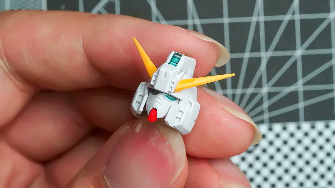 nippper.com on Twitter: "下地を「銀」にすることで、超お手軽に発光表現ができるんです。 https://t.co/e9vHR5mLkR ガンプラのセンサーは「銀 ...