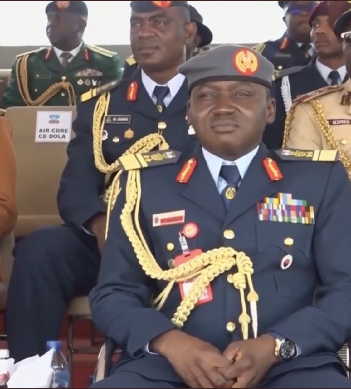 BEEGEAGLES BLOG on Twitter: "On Nigerian Military Uniforms : Comparison Between Shades Thereof ...