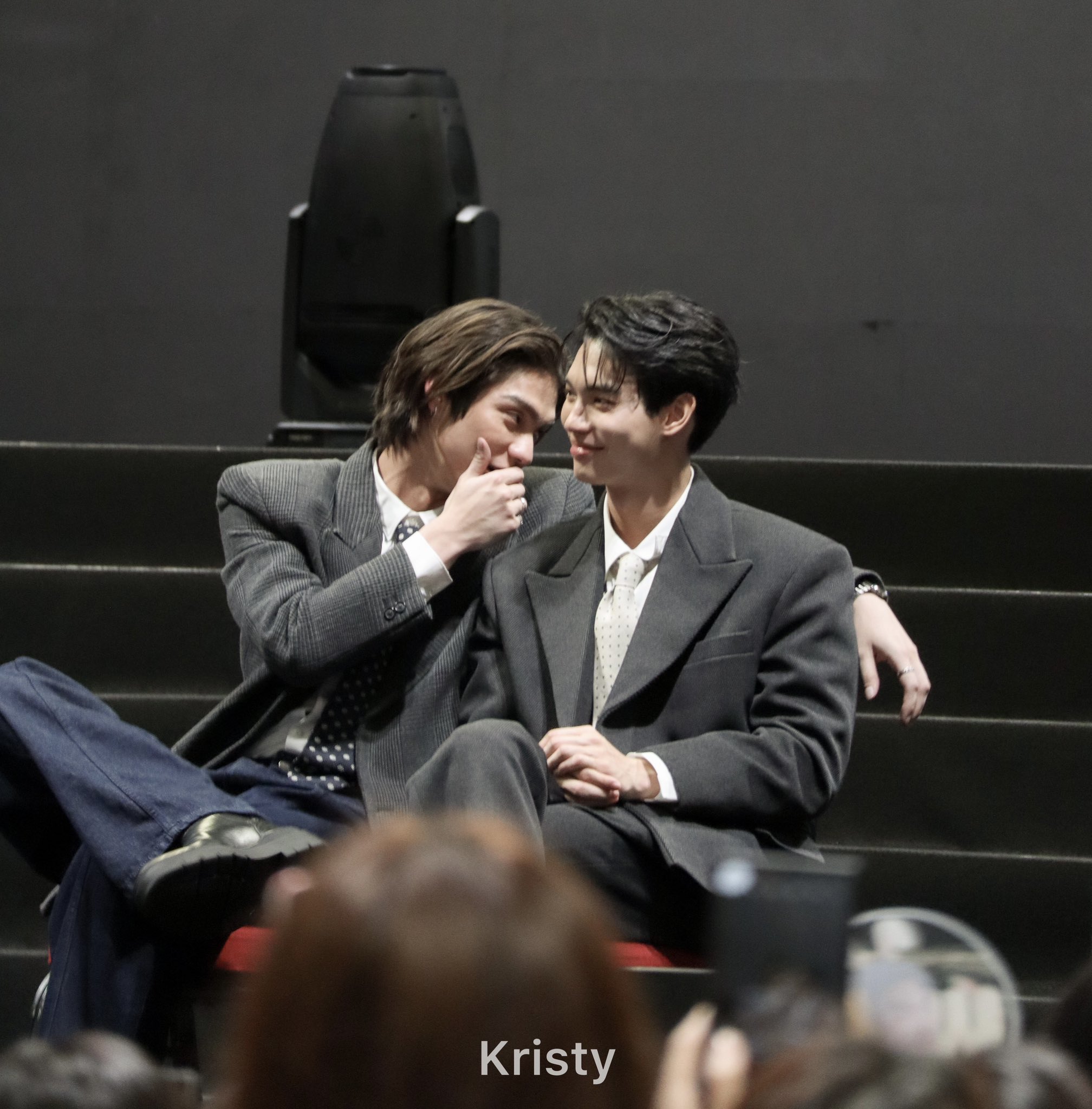 Ktung_ on Twitter: "08/07/2023 ♥️ #BrightWinSBSTour2023inHK #bbrightvc #winmetawin #ไบร์ทวิน ...