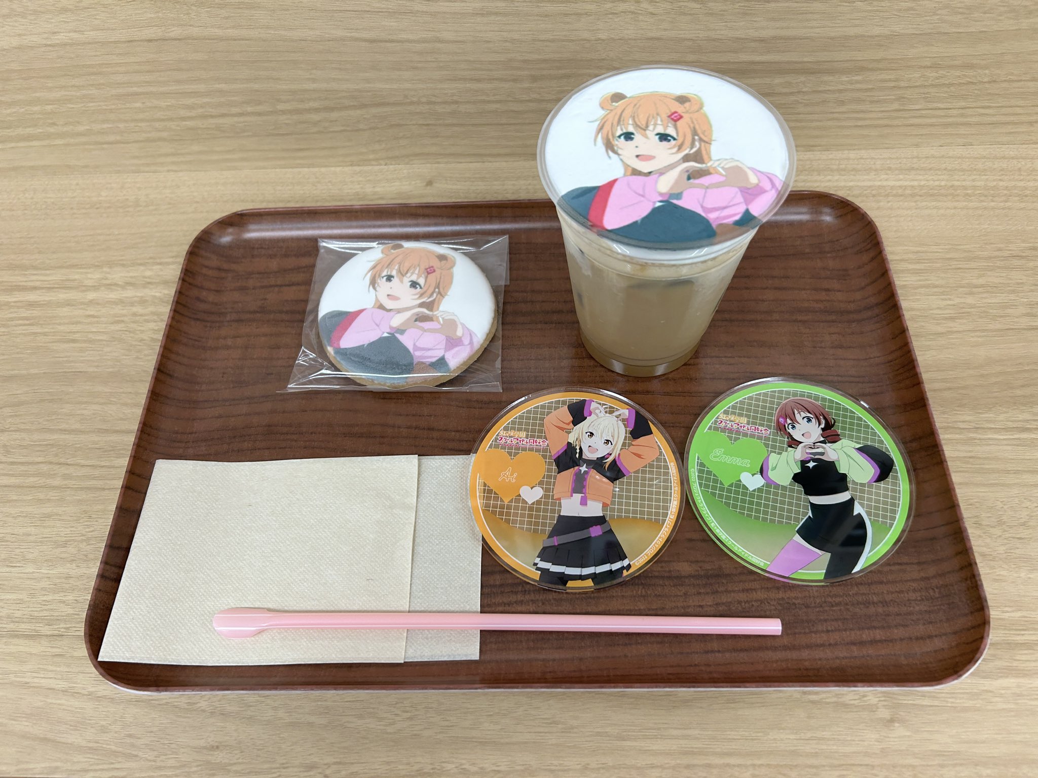 428 On Twitter 最後に秋葉原に寄ってきました‼️ ニジガクのグラッテコラボ行ってきましたよ グラッテもアイシングクッキーも可愛いandオシャレすぎる‼️ 食べるのが勿体なかった 