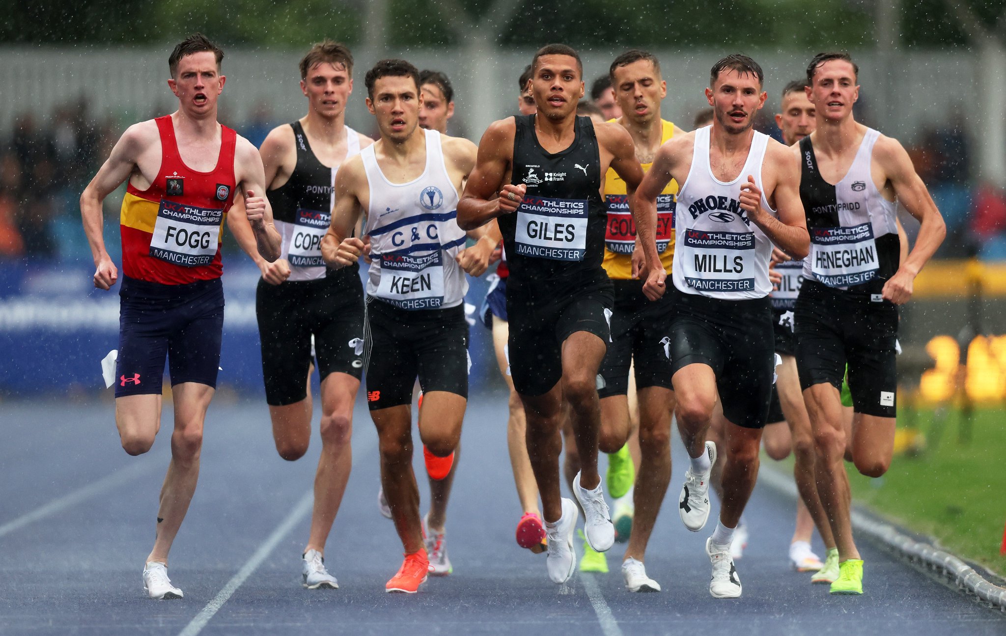 AW on Twitter: "An utterly chaotic men's 1500m to finish off a bonkers 2023 UK Athletics ...