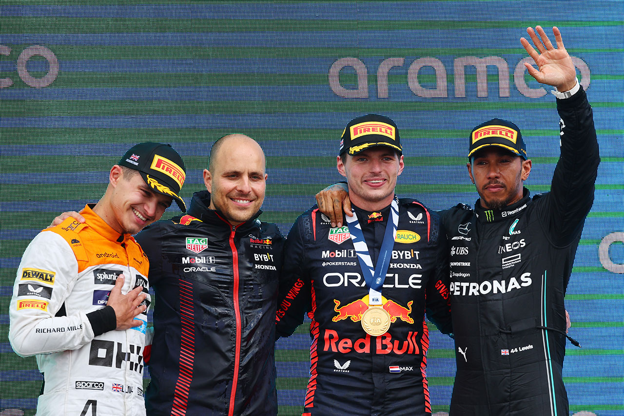 autosport web/オートスポーツweb on Twitter: "フェルスタッペンが6連勝で今季8勝目。マクラーレンのランド・ノリスが大健闘の2位【決勝レポート／F1第11戦イギリス ...