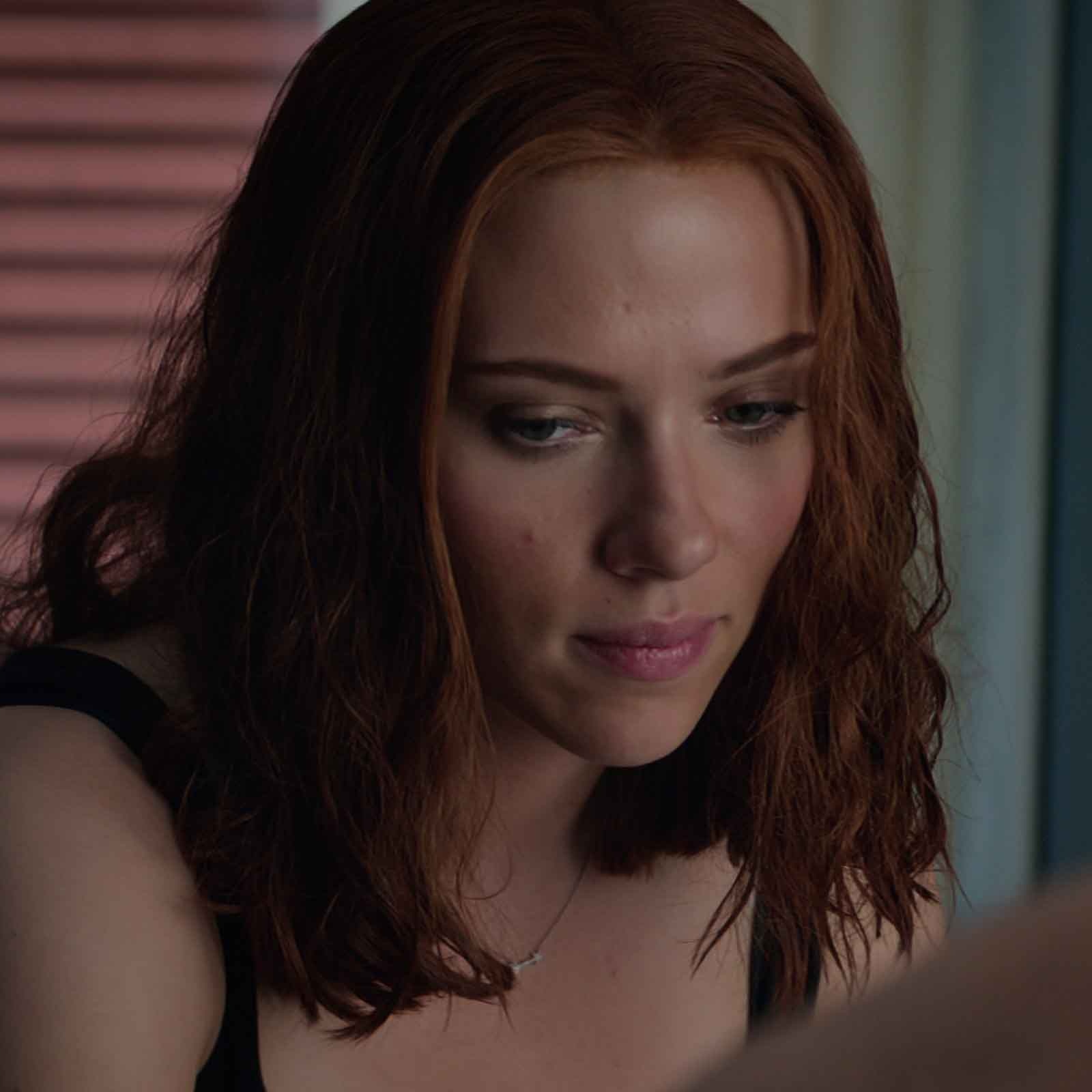 @crypteon_kg/Scarlett Johansson / Twitter