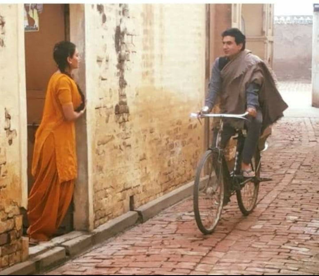 “Aadat is Dil ki aaj bhi nahi badli teri gali se guzar kar hum apna ...