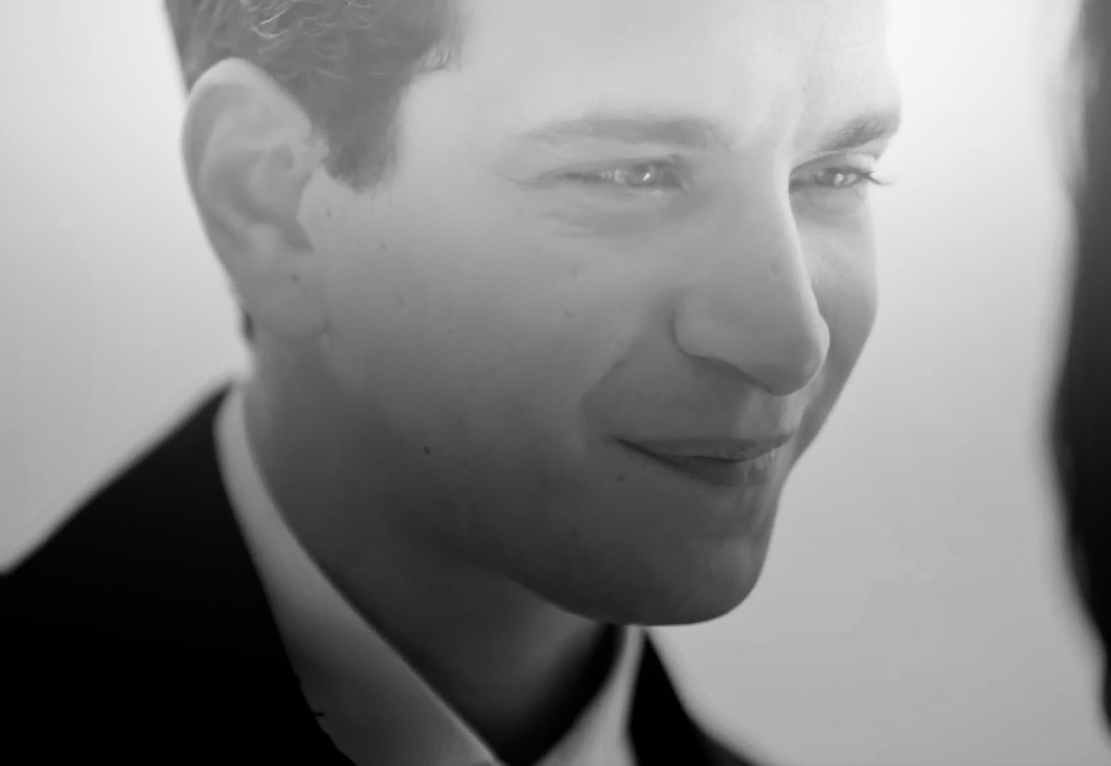 Mel...🦋 on Twitter: "Seven sevdiğinin yaralarından öpsün. Ömer naif ve merhametli, kalbi güzel ...