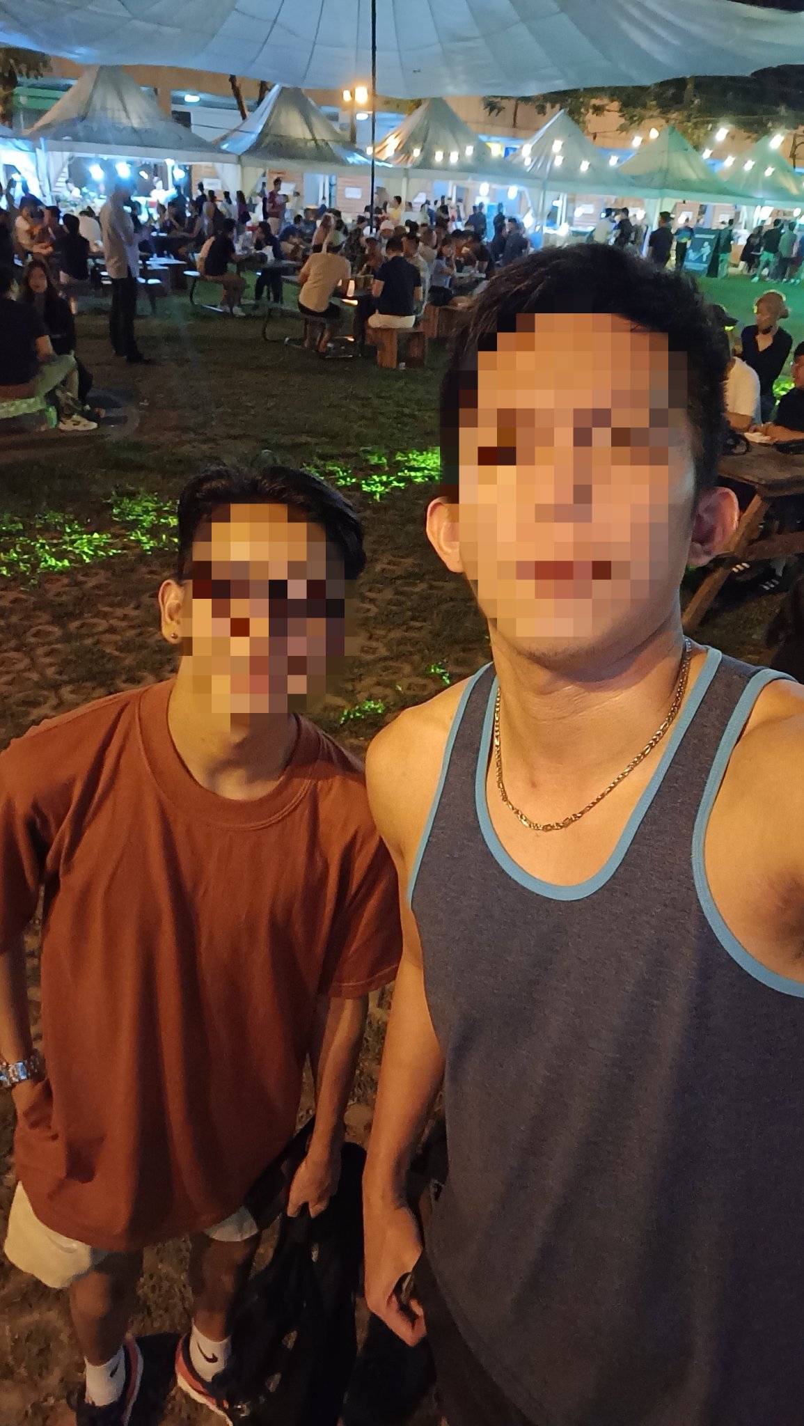 ᗩᒪTEᖇ ᑭᗩᔕIG on Twitter: "Tara na Sunday Group at @massage_alpha with @BoholanoTwink https://t.co ...