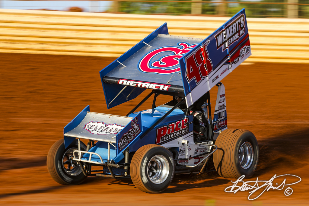 Jeremy Elliott on Twitter: "Posted on https://t.co/7oL9vsrBfM: @dannydietrich rebounds, and so ...