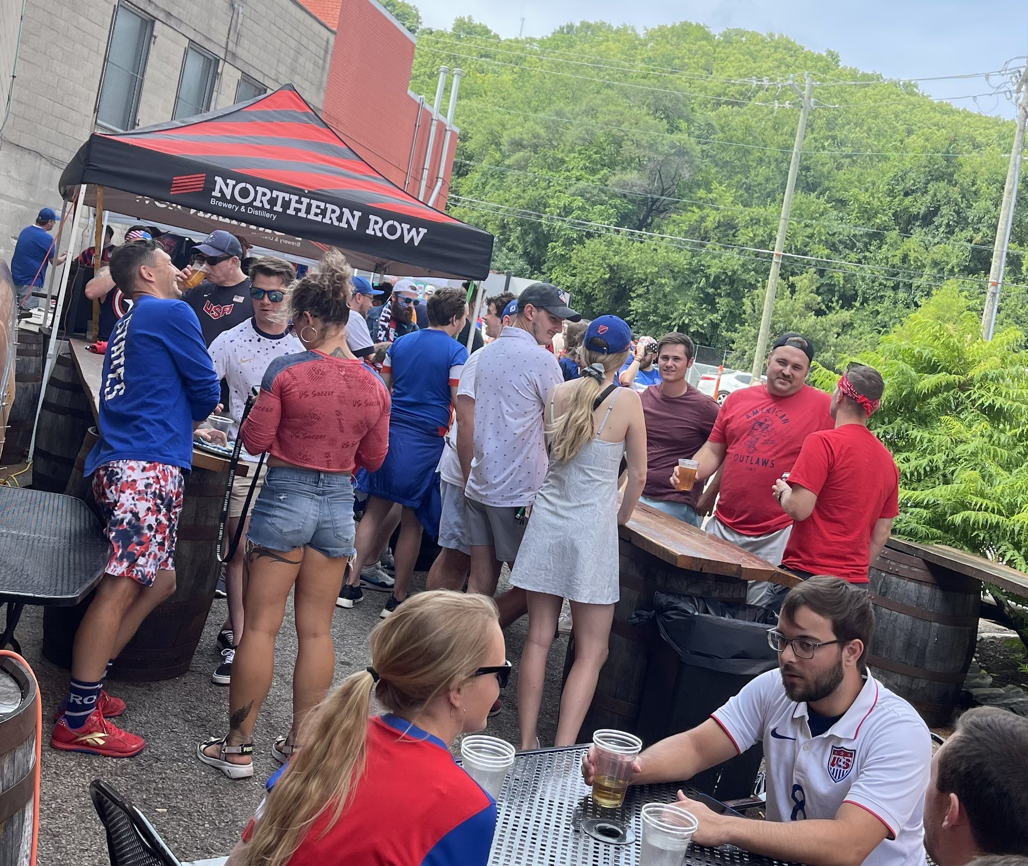John Beard on Twitter: "Awesome tailgate!! @USMNT @northernrow @AmericanOutlaws https://t.co ...