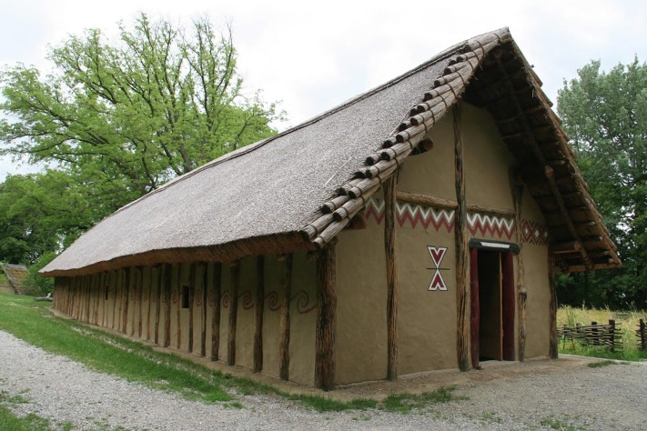 Longhouses Pacific Northwest
