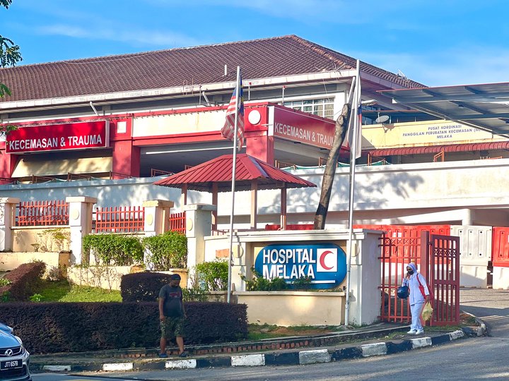 CodeBlue on Twitter: "Dr Nadia (pseudonym): Medical officer who has served nearly two years at ...