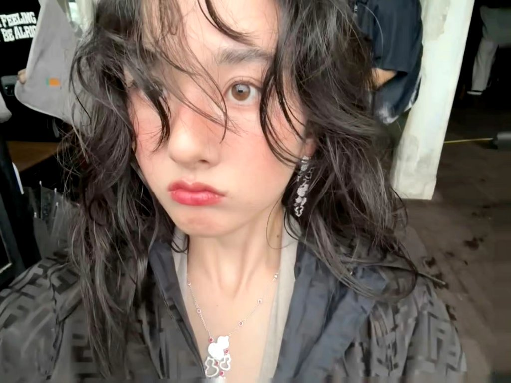 肏明星 On Twitter 都这样了 很难不扶着后脑勺抓着肉棒对准脸上狠狠射一发滚烫的,浓稠到睁不开眼的在她的脸上😍 Vkmcteqxwu Twitter
