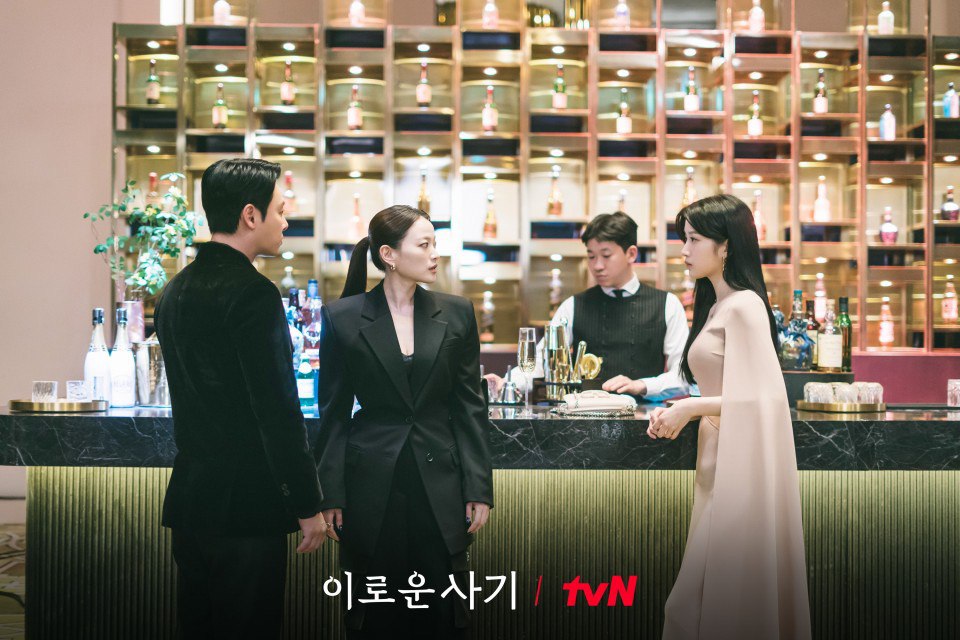 tvN on Twitter: "Gorgeous #MunKaYoung special appearance as Min Kang-yoon in !😍 # ...