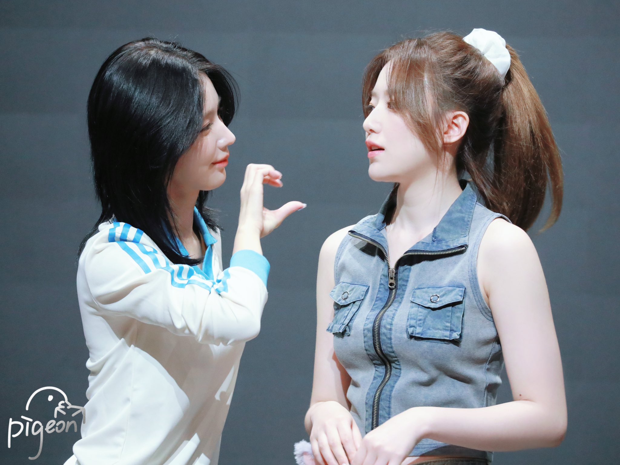 Carrier pigeon on Twitter: "230709 TJ🫶🏻 #여자아이들 #아이들 #미연 #MIYEON #GIDLE #슈화 #SHUHUA #舒華 #叶舒华 #舒华 ...