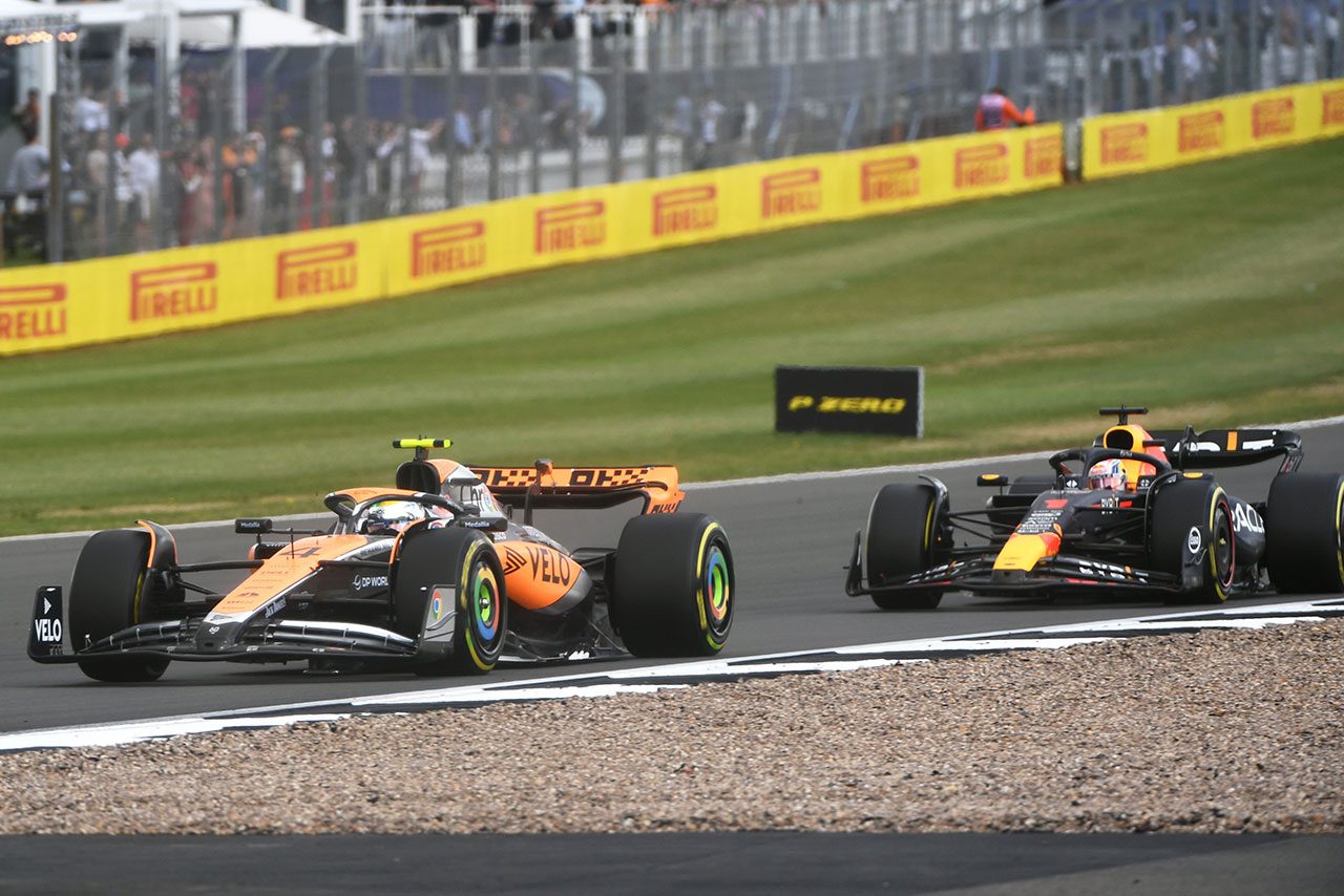 autosport web/オートスポーツweb on Twitter: "【F1イギリスGP決勝の要点】スタートで首位浮上。抜かれても順位を奪い返そうと試みたノリスが盛り上げたホームレース ...