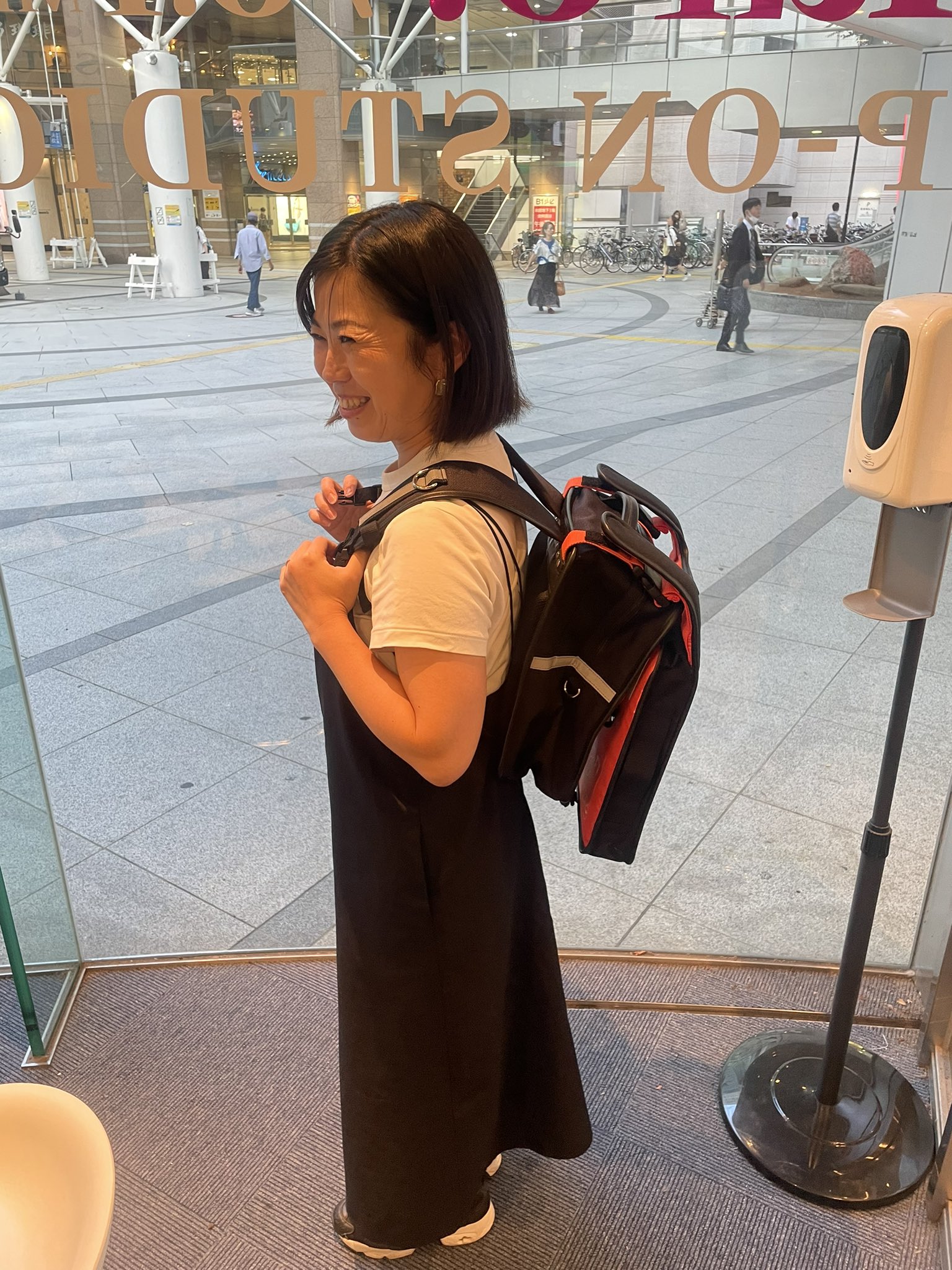 FM Haro! 76.1 on Twitter: "16時35分頃〜 栄商会 藤田さんにご出演いただき、 浮くランドセル 『『ウクラン』』 についてご紹介いただきました🎒 ⬇️ 詳しくは ...