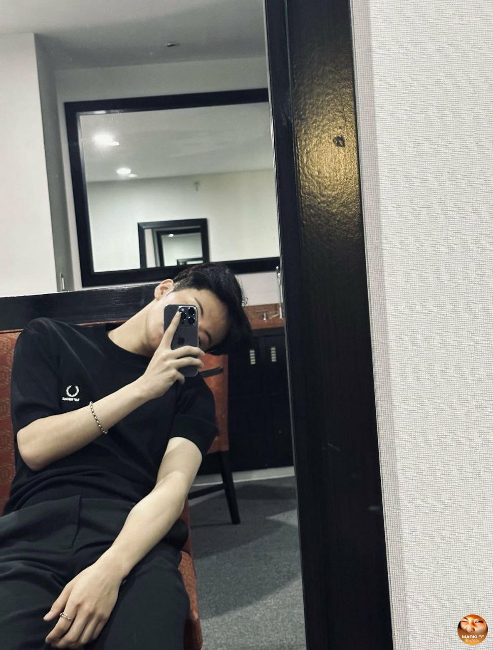 tutor kirim menfess di 📌 on Twitter: "markf! minimal semua markf punya mark lee in real life lah ...