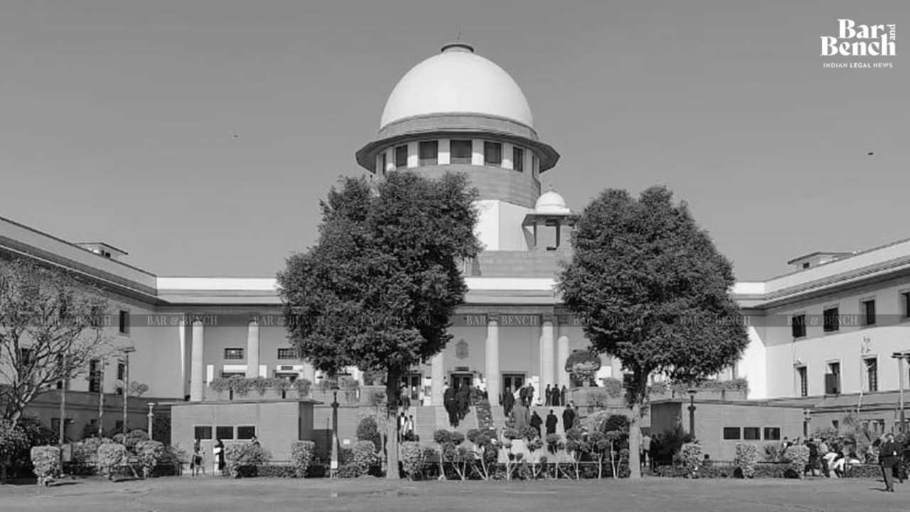 bar-bench-on-twitter-supremecourt-hears-a-plea-challenging-the-rbi
