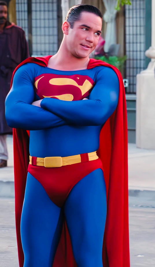 Ms Kholin #SupermanLegacy on Twitter: "Me gusta muchísimo este tono de azul. Me encantaría que ...