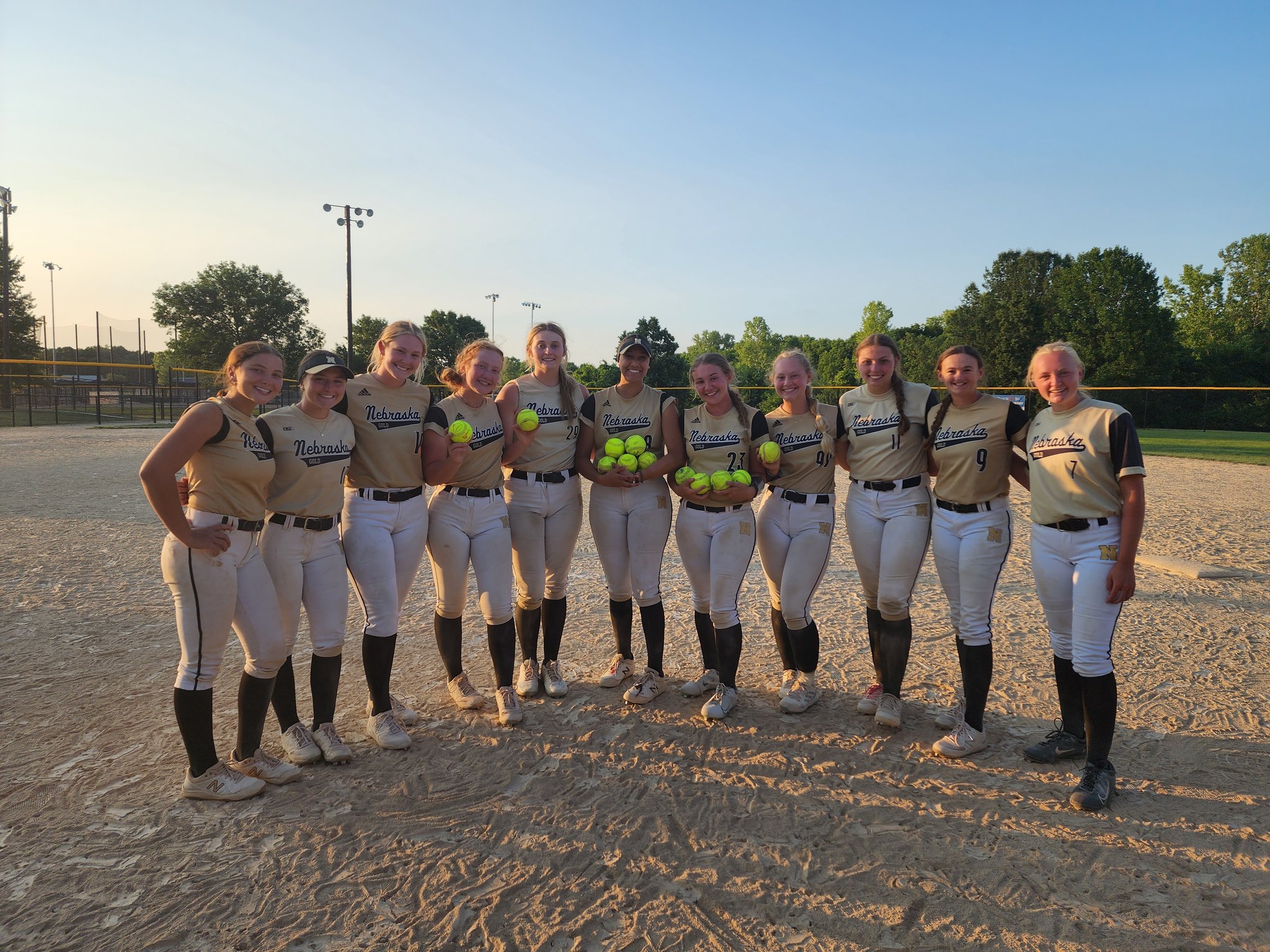 Nebraska Gold 18U -Jarzobski on Twitter: "Highlights from @PG_Softball Elite Showcase ...