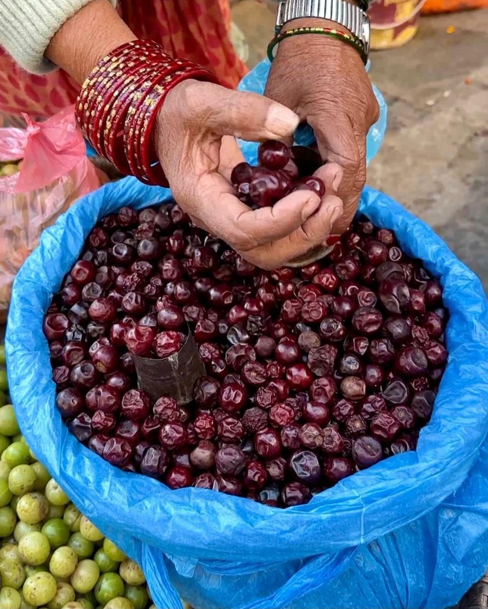 10 Fruits that remind us of our Childhood Memories 1. Ber - Thread from ...