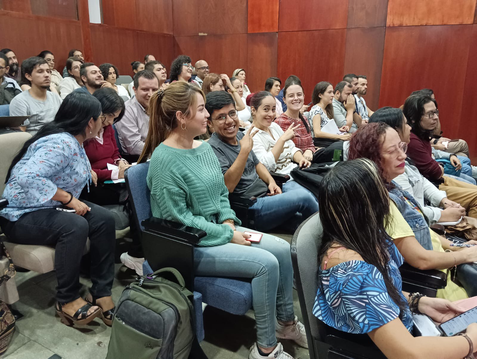 Corporación Gilberto Echeverri Mejía On Twitter Estamos En