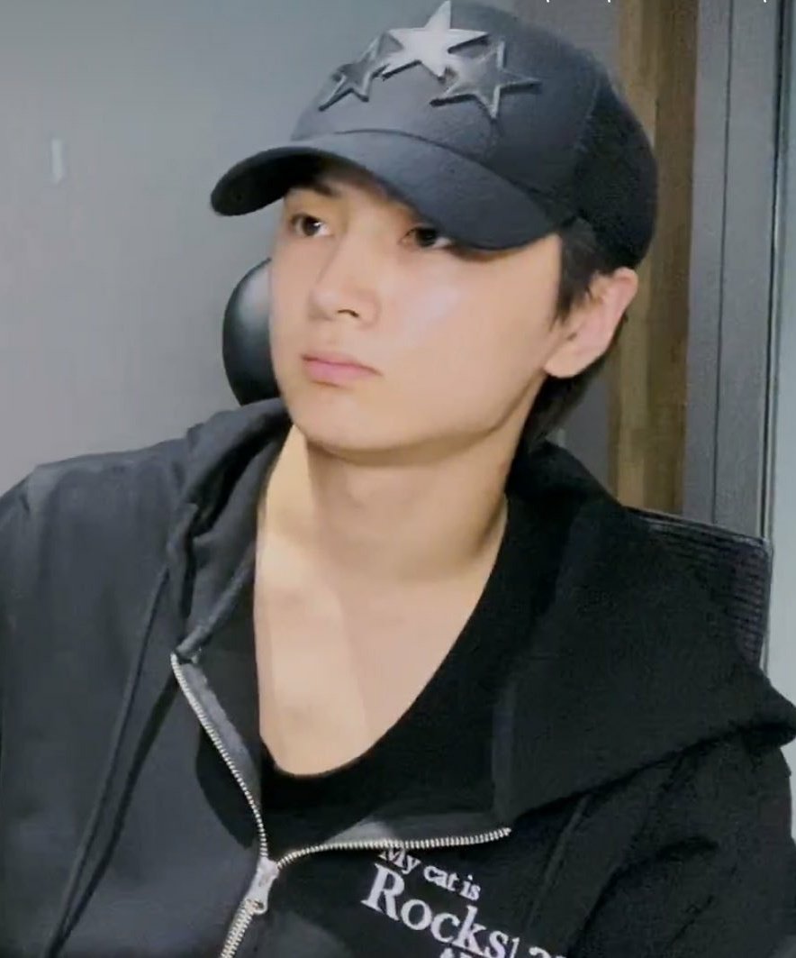 Jaywon Album On Twitter When We Thought Jay S My Cat Is A Rockstar