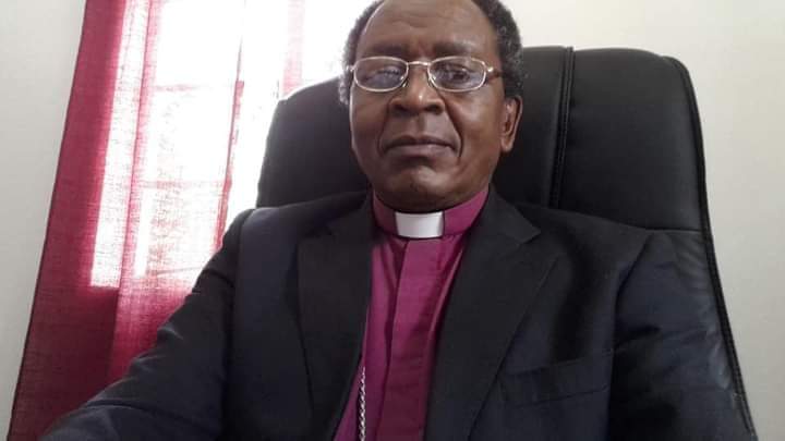 Kalamu ya Baba Askofu mstaafu Stephen Munga Kwa #NapeNauye YUPO MFALME ...