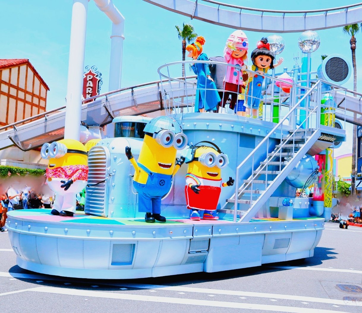 maimai on Twitter: "#NOLIMITパレード 楽しい時間 #USJ #USJファン #超元気特区 #NOLIMIT https://t.co/2gRvHEOk0y ...