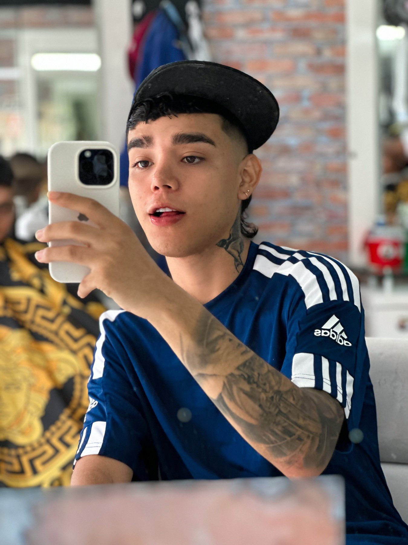 Kevin Caicedo on Twitter: "A ver si así igual les gusto😂 https://t.co/Vhg9KvLVds" / Twitter