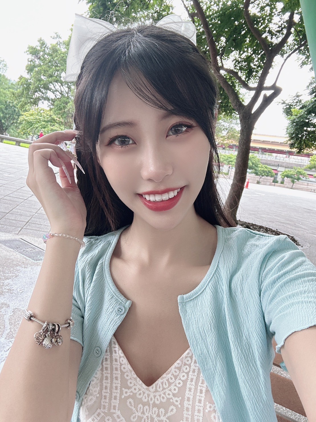 玟妡 WenHsin on Twitter: "醉過才知酒濃，愛過才知情重 認識我才知道我值得你愛 ️ https://t.co/wEiFZ2GvfP https://t.co ...