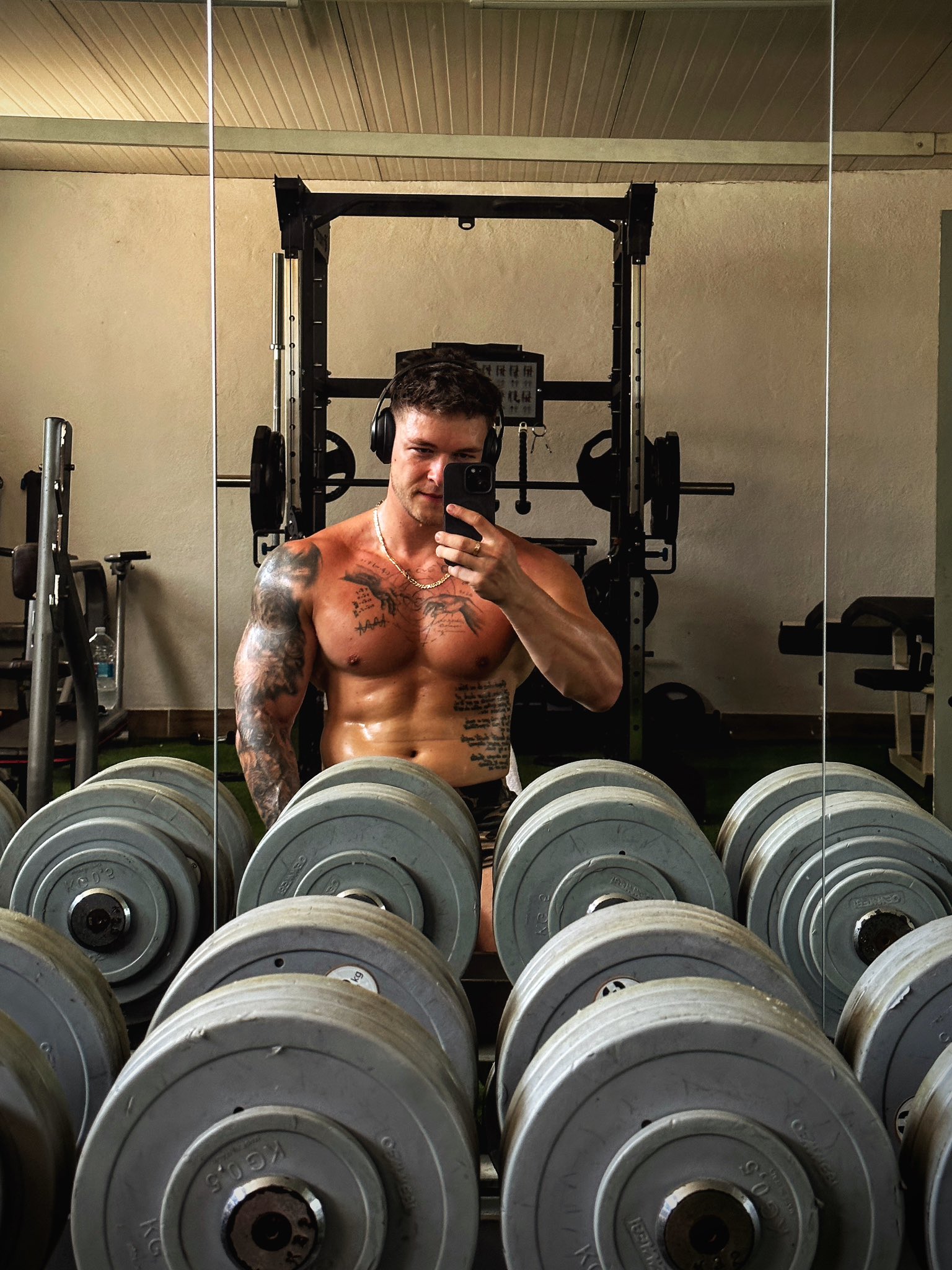 Cygnus on Twitter: "Os deseo un bonito lunes. El mío fue un mini desastre. En unas horas ...