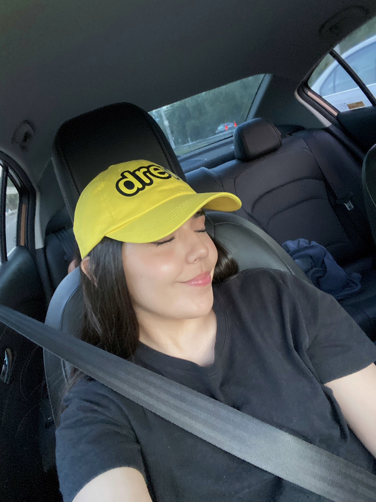 vale ‎ ‎ ‎ ‎ ‎ ‎ ‎ ‎ ‎ ‎ ‎ on Twitter: "las lindas usamos drew house fake https://t.co ...