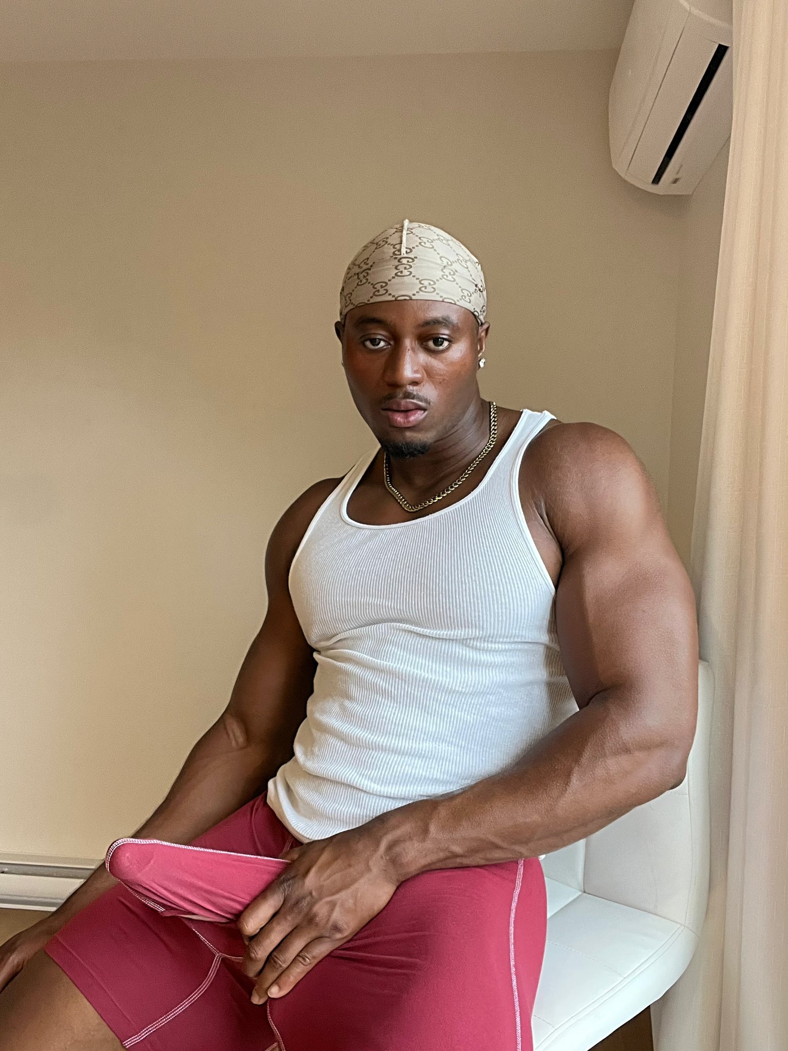 Tryrese On Twitter Lets Skip The Gym Workout On My Third Leg Workout