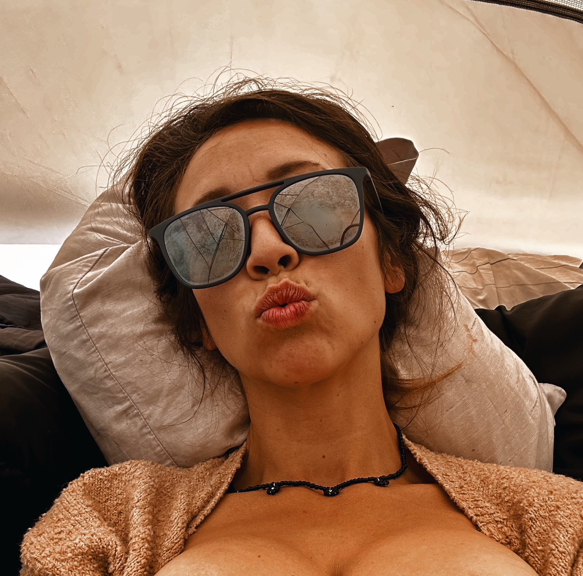 Kryssi 🇨🇦 on Twitter: "Greetings from camp awesome https://t.co/XMc4S6XBiN" / Twitter